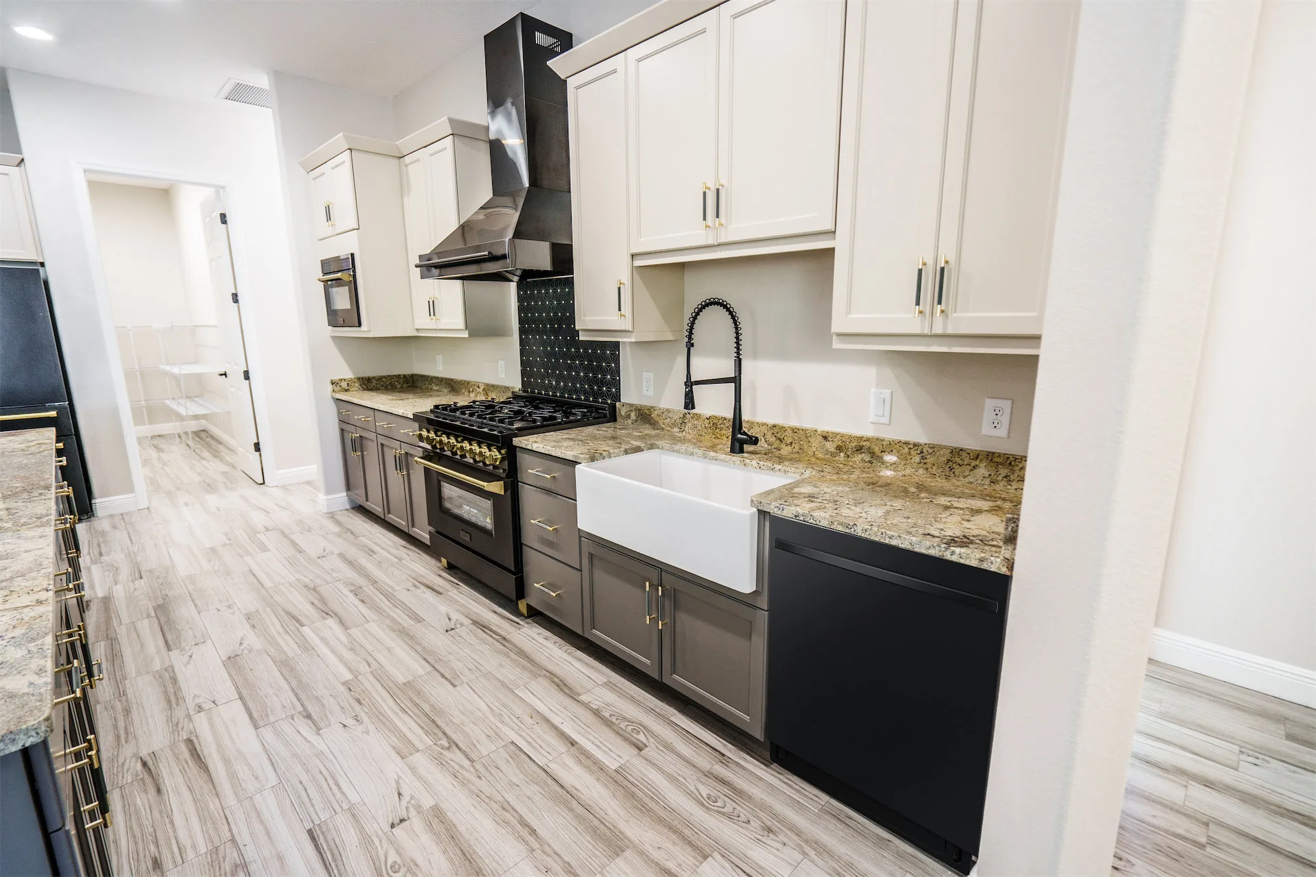 Winger Home - Blue Stone Construction